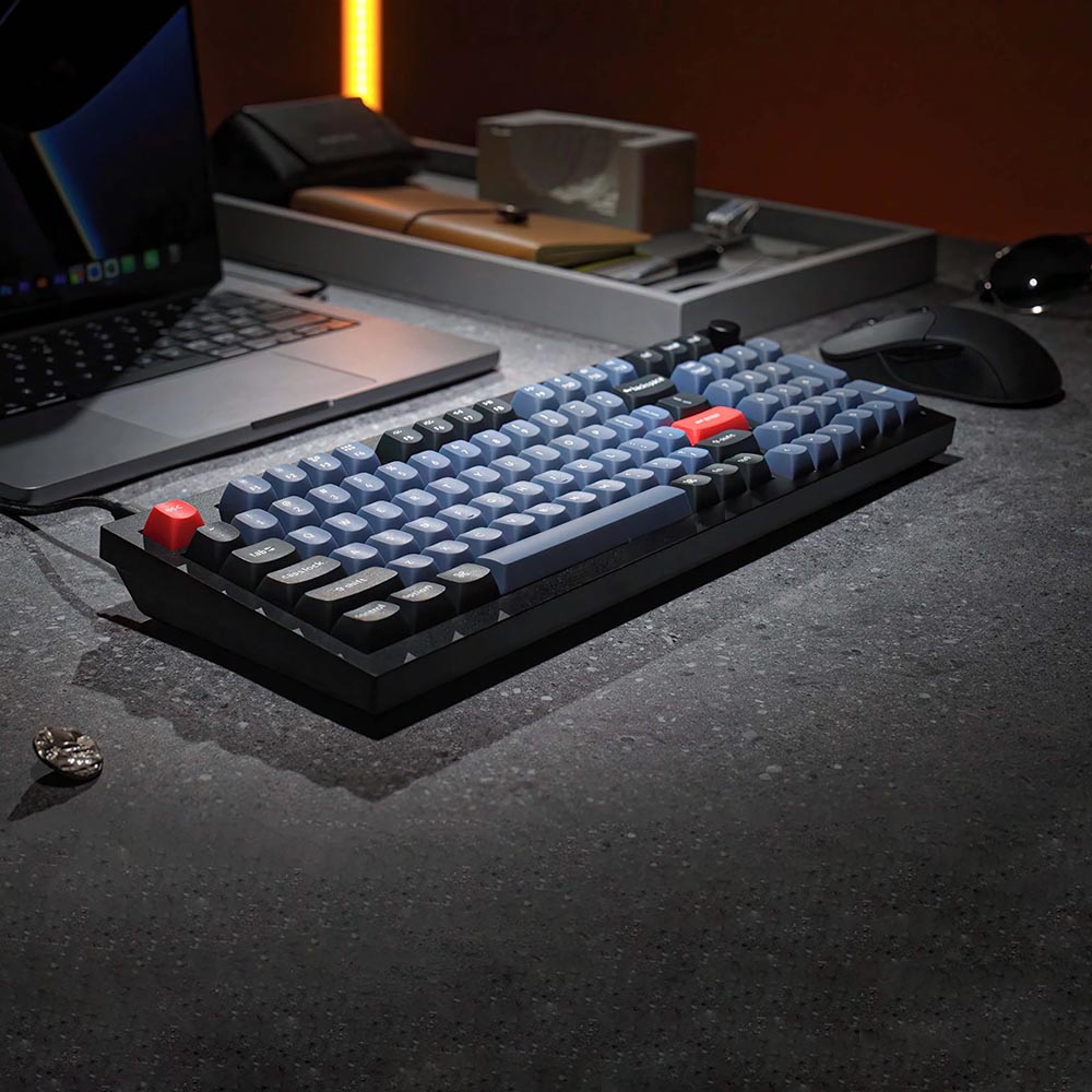 Keychron Q5 QMK Fully Assembled Knob Carbon Black-A Gateron G Pro Blue