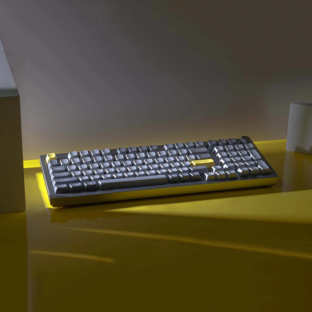 Keychron Q5 QMK Fully Assembled Knob Silver Grey-A Gateron G Pro Brown